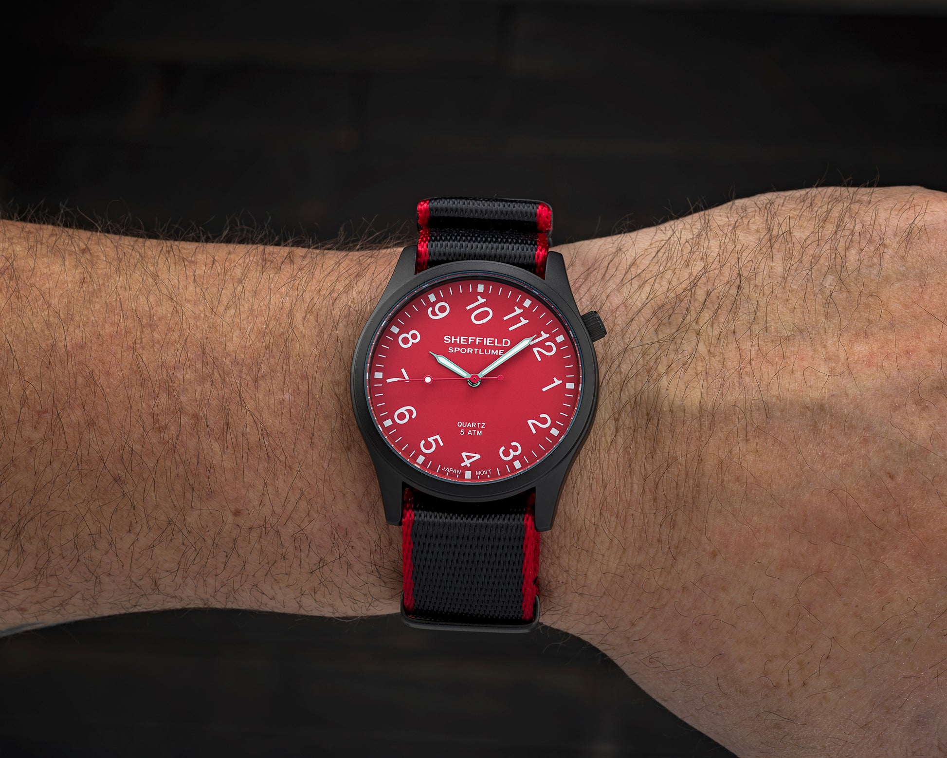 QL1 Red – Sheffield Watches